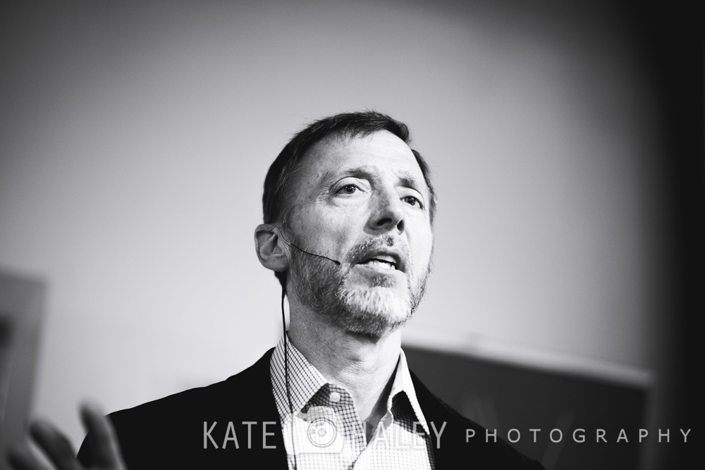 Đàm phán - Đi “đòi” sếp tăng lương, hãy nhớ “3 từ kỳ diệu” mà đặc vụ ...