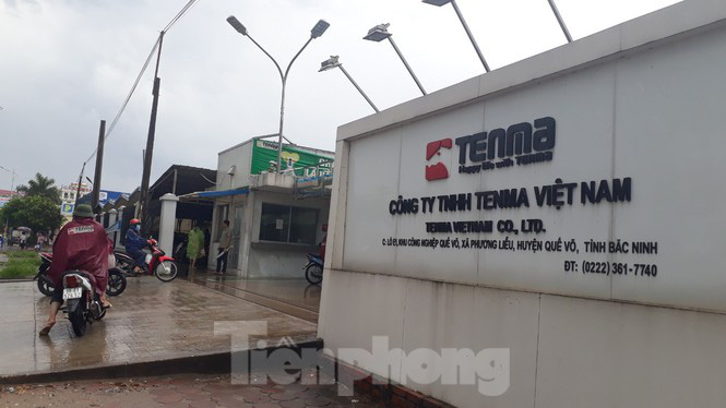 Công an làm việc với Trưởng đoàn Kiểm tra thuế Cty TNHH Tenma Việt Nam