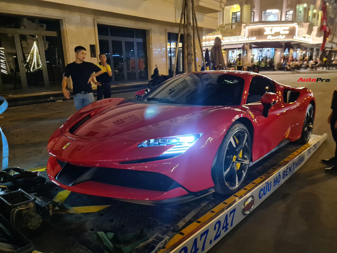 Ferrari SF90 Stradale của nữ đại gia 9X biến thành bản độc sau khi qua ...