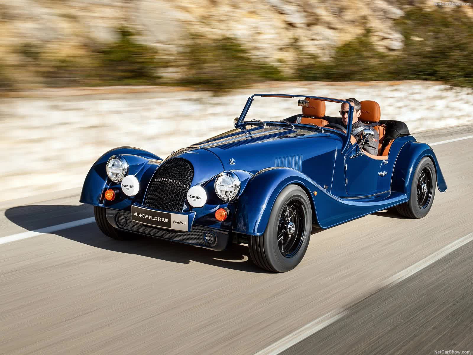 Đại gia Cường Đô la vừa được tặng siêu xe 7 tỷ chơi Tết: chiếc mui trần ...