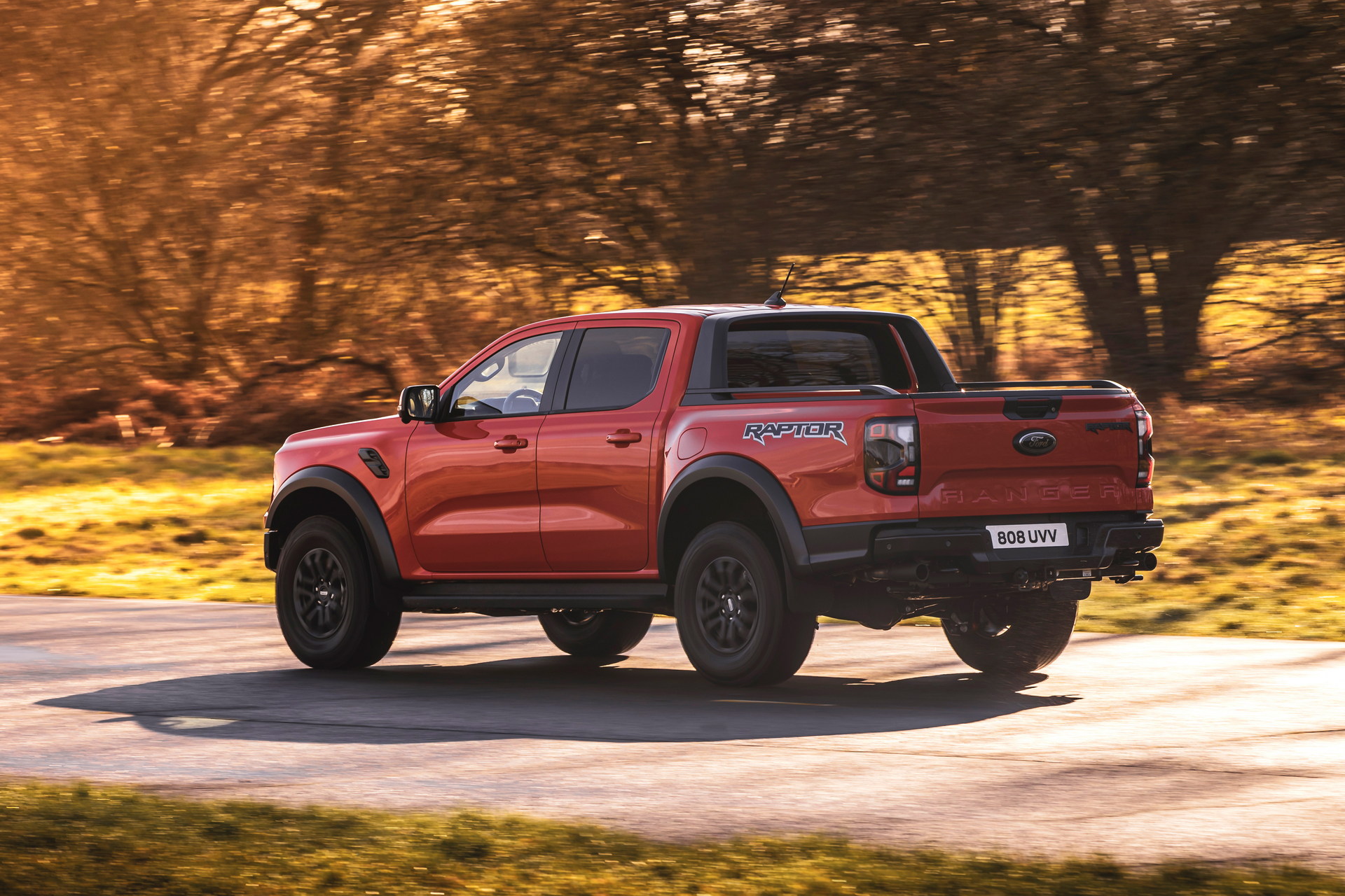 Ford Ranger Raptor 2023 ra mắt: Đẹp hơn, off-road 'đỉnh' hơn, điểm nhấn ...