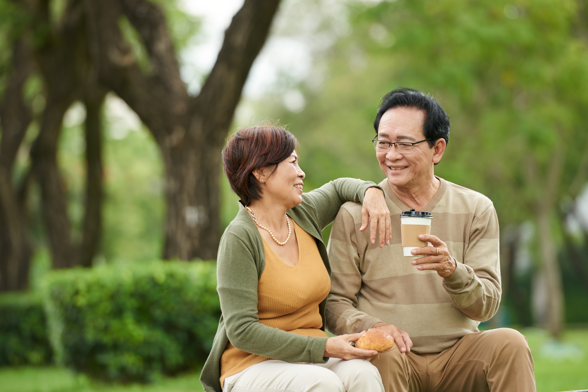 72 tuổi, mỗi tháng nhận 13 triệu đồng tiền lương hưu, cụ ông không sống ...