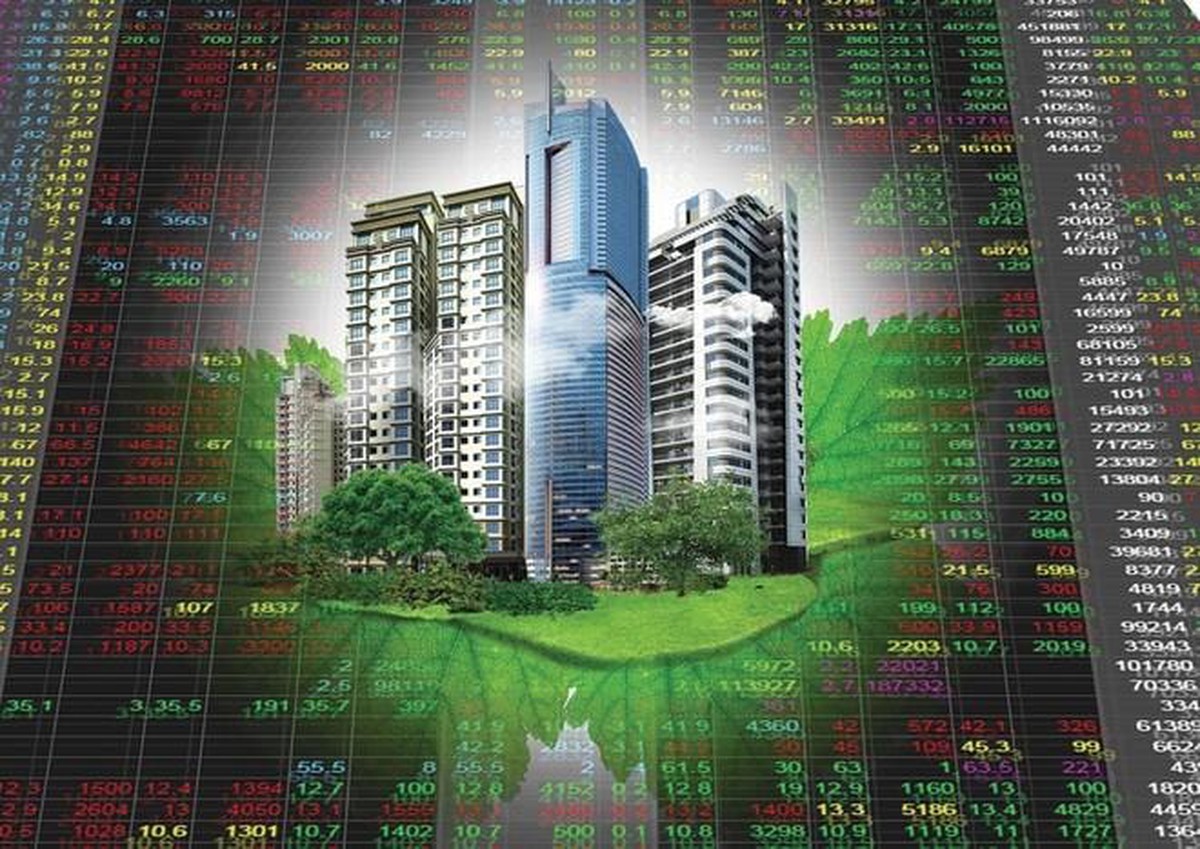 Dòng tiền ào ạt đổ vào cổ phiếu bất động sản, điều gì đang diễn ra?