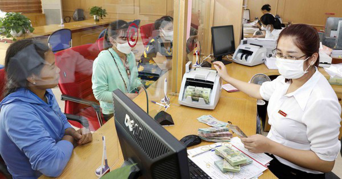 Tất cả người dân có tài khoản ngân hàng chú ý: Sẽ bị phạt tới 200 triệu ...