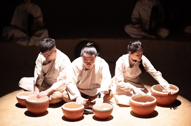 Có gì ở show âm nhạc kể chuyện bằng gốm, "biến lặng im thành âm thanh"?