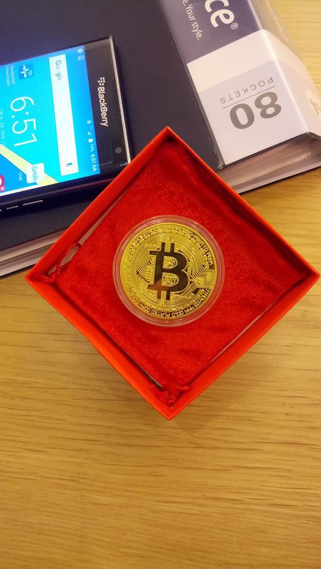 Đồng xu bitcoin giá bạc triệu nay còn vài chục nghìn