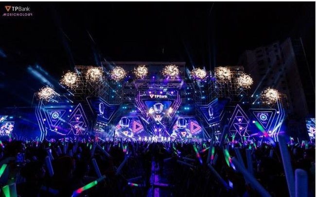 Beyond The Future: Khi sức mạnh công nghệ kết hợp ngôi sao khiến giới ...