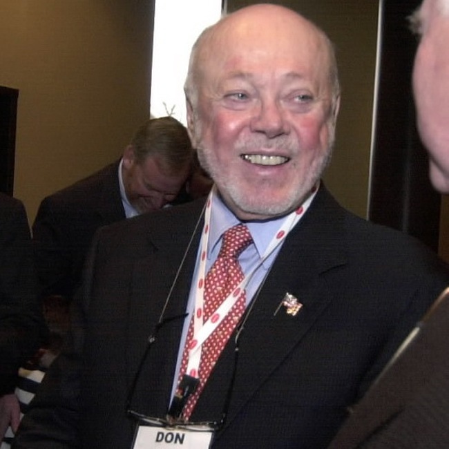 Donald Tyson đã xây dựng đế chế thực phẩm hàng đầu thế giới như thế nào?