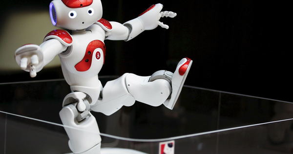 Chuyện con robot của FPT