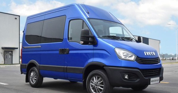 Lộ xe mới do THACO phân phối cạnh tranh Hyundai Solati và Ford Transit ...
