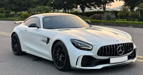 Bán Mercedes-AMG GT R hàng hiếm mới đi 1.400km, người bán chia sẻ ...