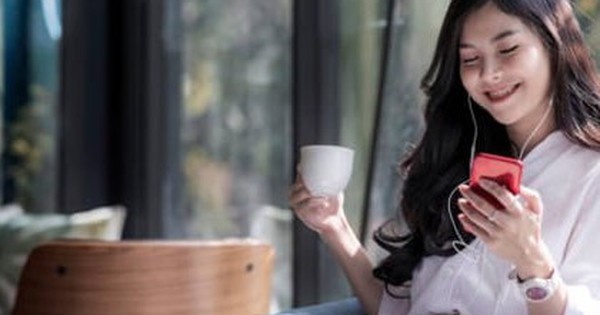 Chỉ có ở gen Z: Xin nghỉ phép đột xuất vì tắc đường, 'bạn gái em sinh nhật'