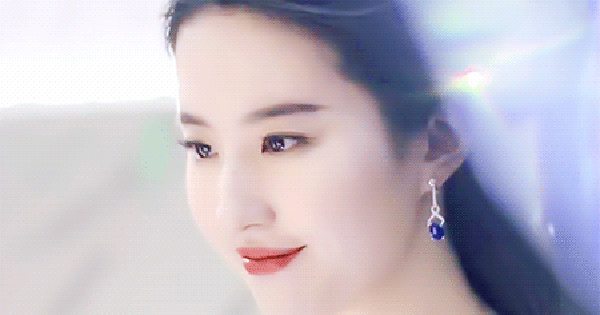 Mỹ nhân được ví là "quốc bảo nhan sắc", dành cả thanh xuân để độc thân, không chồng con: Có hẳn ...